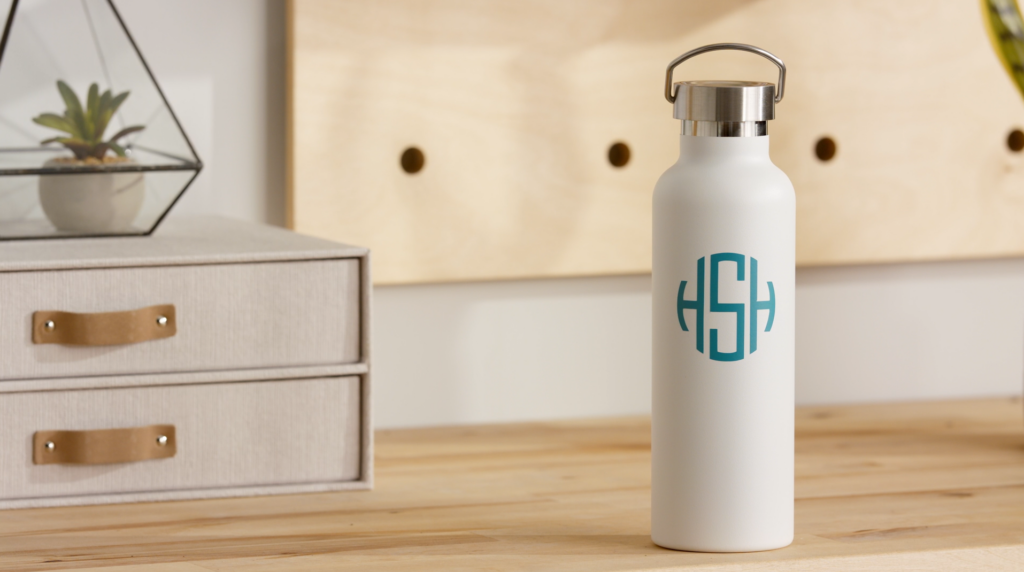 How to make a personalized water bottle with Cricut